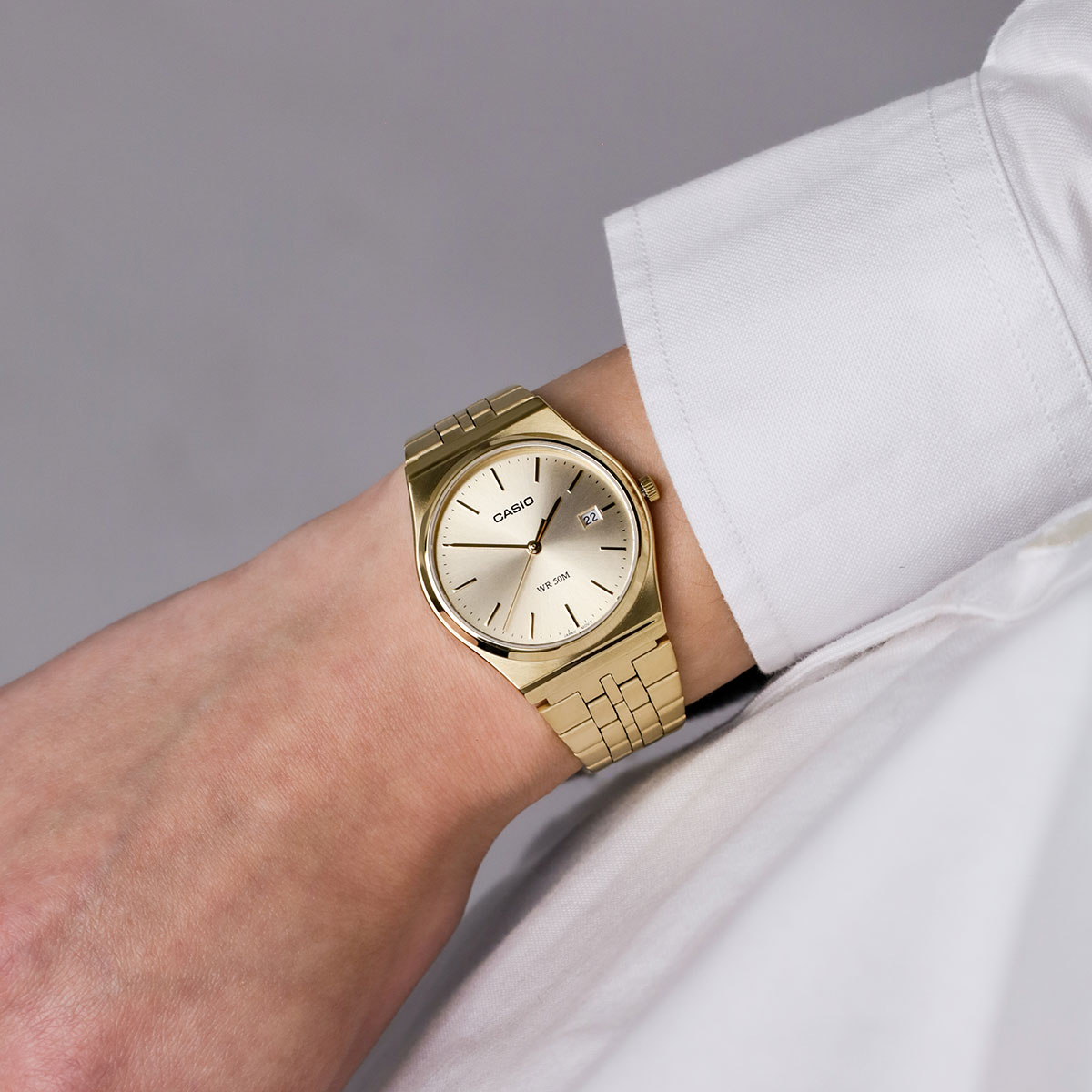 Casio Standard gold steel MTP-B145G-9AVEF - watchesonline.com