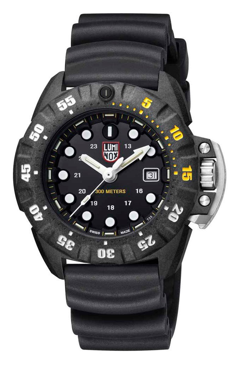 Luminox Scott Cassell Deep Dive 1555 - watchesonline.com