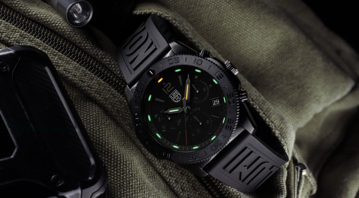 Luminox Pacific Diver Chronograph 44 mm 3141.BO - watchesonline.com